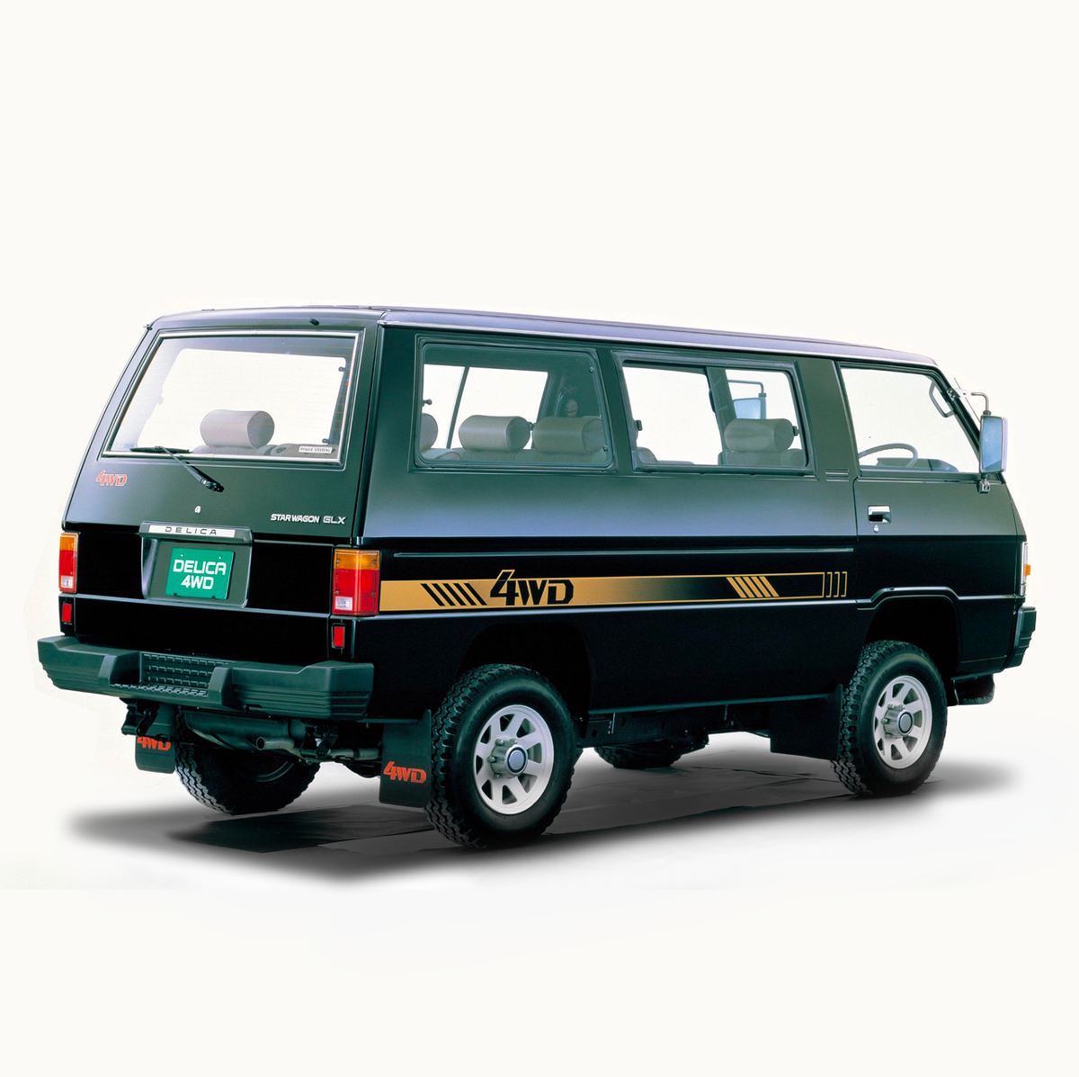 Mitsubishi Delica/L300 4WD Black and Gold Stripe – Recal Decals